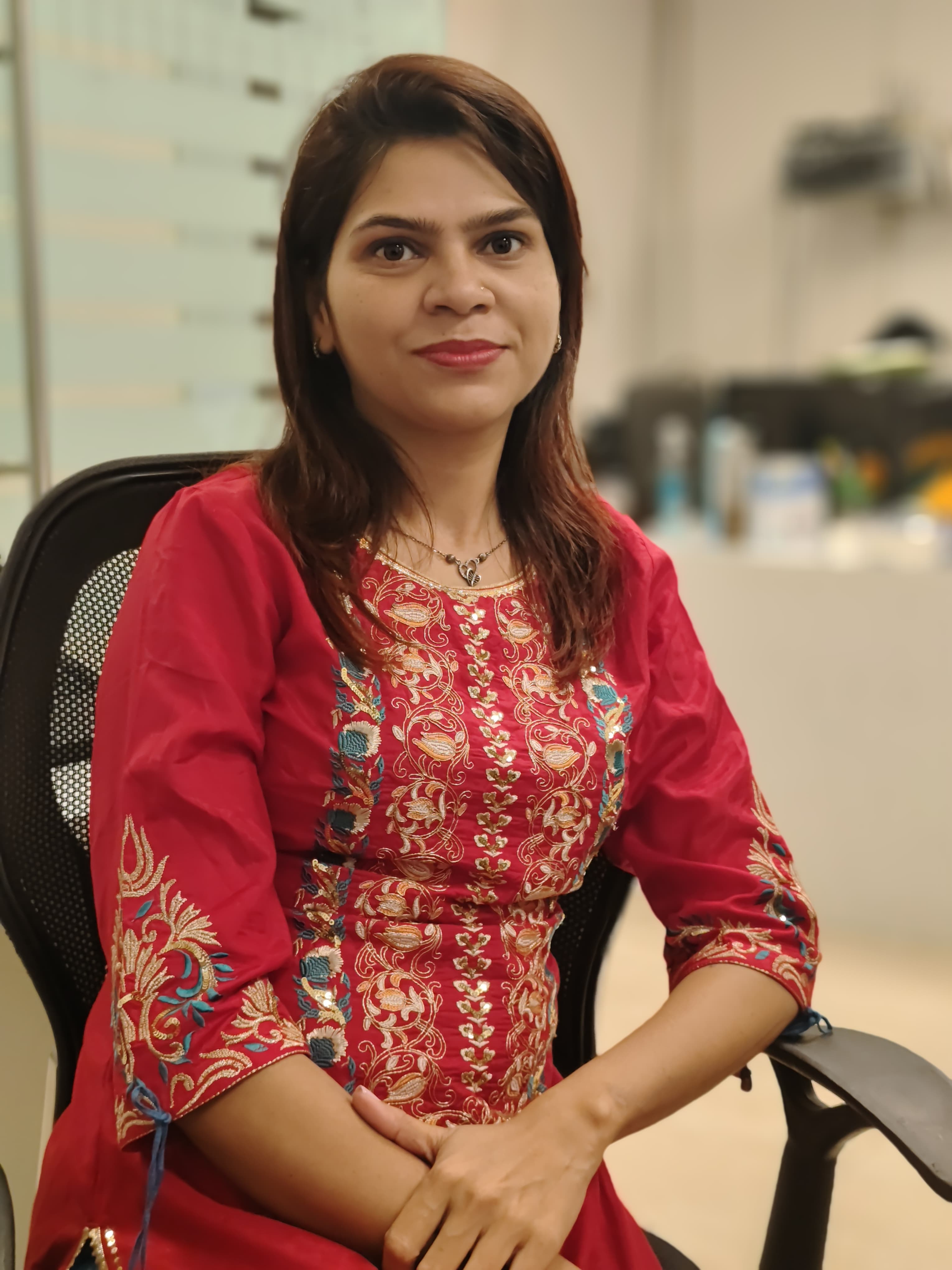 Dr. Sonali Meshram ,BAMS – AYUSH Upchar